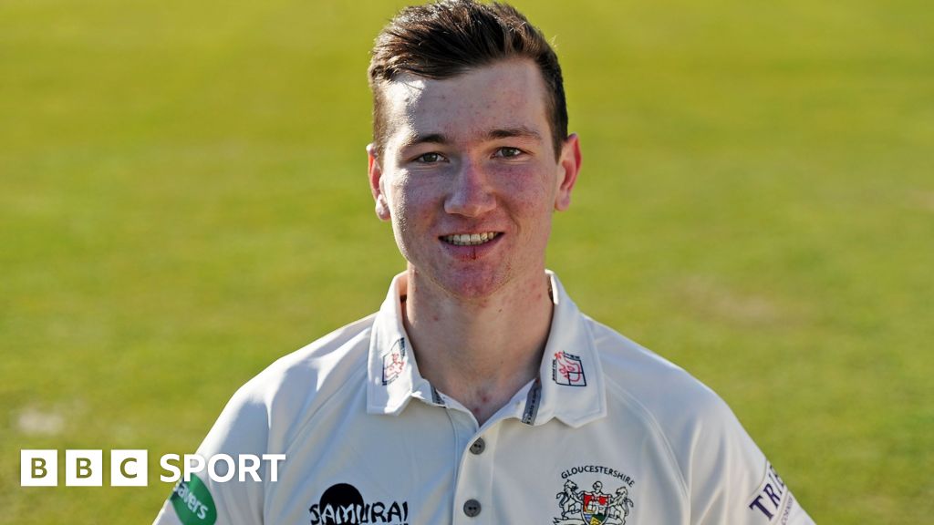 James Bracey: Gloucestershire batsman agrees new contract until 2021 ...