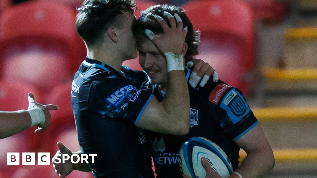 United Rugby Championship: Scarlets 3-45 Glasgow Warriors - Kyle Rowe ...