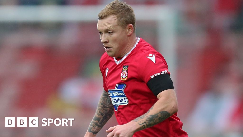 Elliott Durrell: Attacking midfielder departs Wrexham - BBC Sport