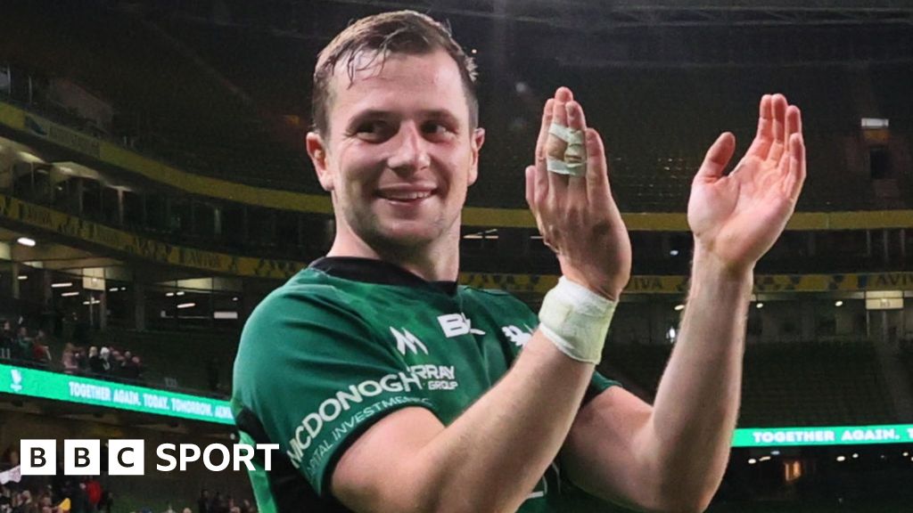 Jack Carty: Fly-half signs three-year Connacht contract extension - BBC ...