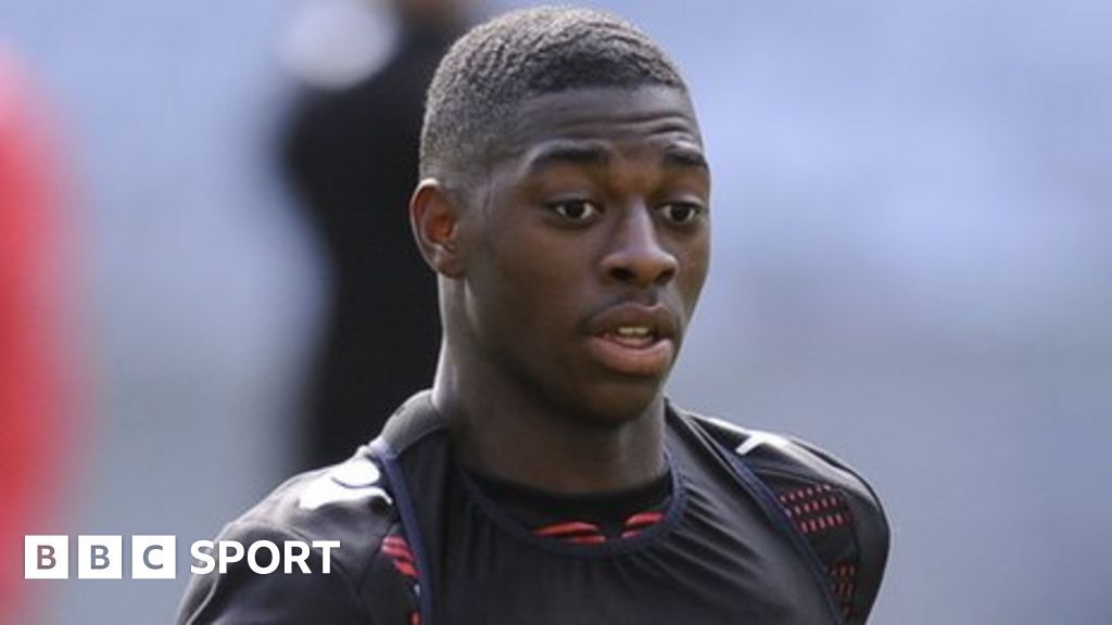 Sullay Kaikai: Shrewsbury Town sign Crystal Palace midfielder - BBC Sport