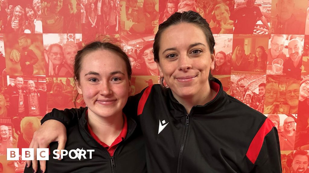 Sioned Harries: Wales back rower packs down with ex-pupil - BBC Sport