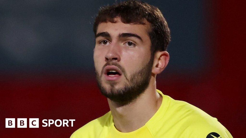 Crewe Alexandra: Liverpool keeper Harvey Davies signs on season-long ...