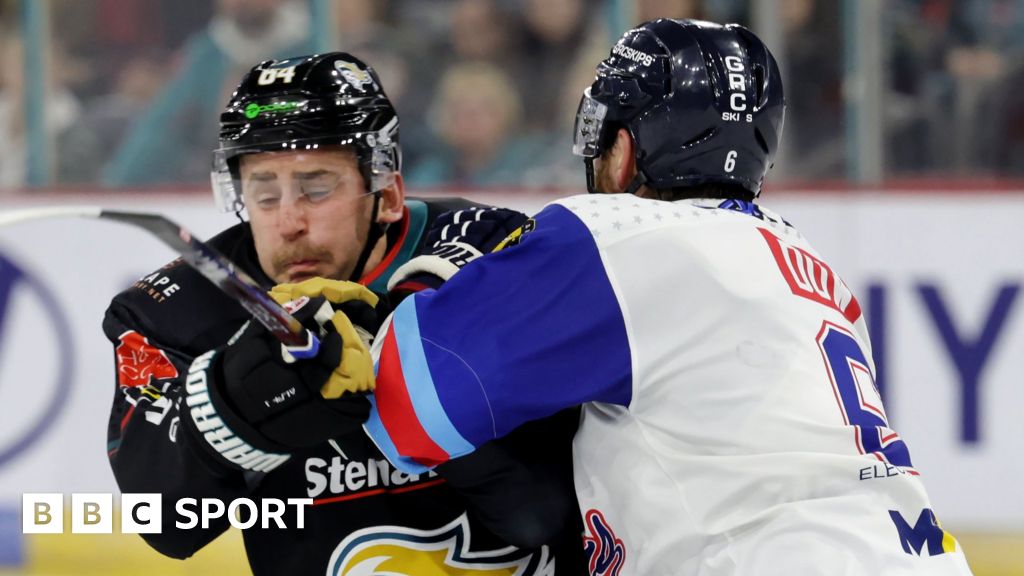 Elite League: Belfast Giants see off Dundee Stars in shootout after ...