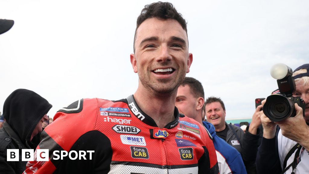British Superbikes: Glenn Irwin wins in 200th race to boost title hopes ...