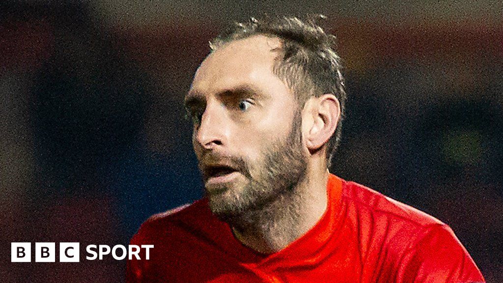 Nicky Hunt: Darlington defender out of hospital after injury forces ...