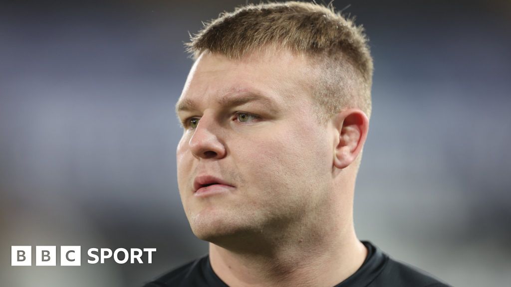 Dewi Lake: Wales hooker signs new Ospreys contract - BBC Sport