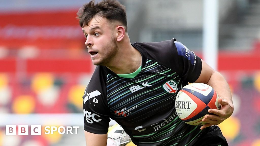 Michael Dykes: London Irish wing signs professional contract - BBC Sport