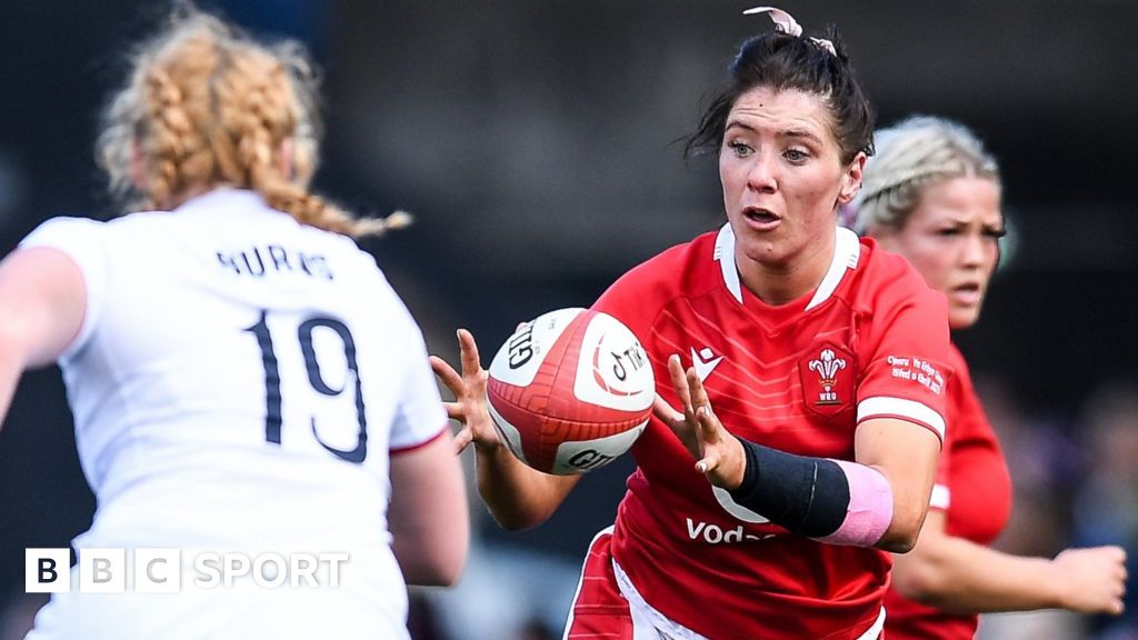 Georgia Evans: Wales forward signs new Saracens contract - BBC Sport