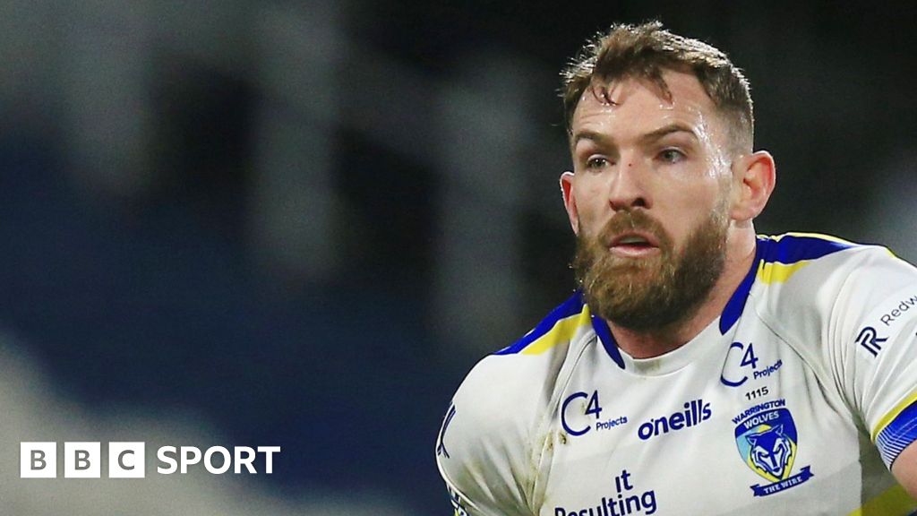 Daryl Clark: St Helens sign England international on three-year deal ...