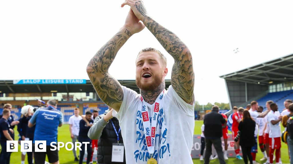 Stephen Humphrys: Hearts sign Wigan Athletic striker on loan - BBC Sport