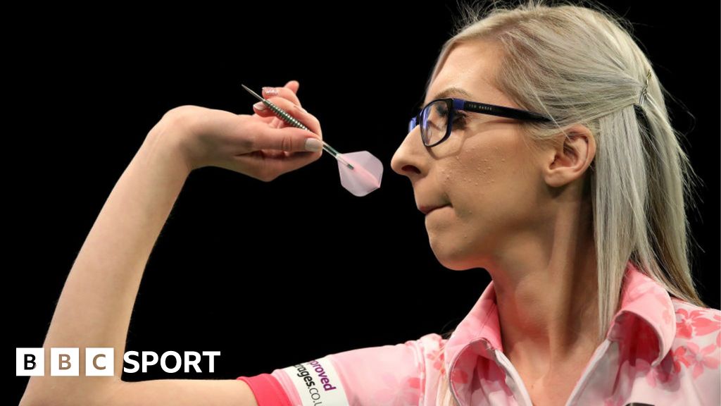 Fallon Sherrock first woman to reach last eight of Grand Slam of Darts ...