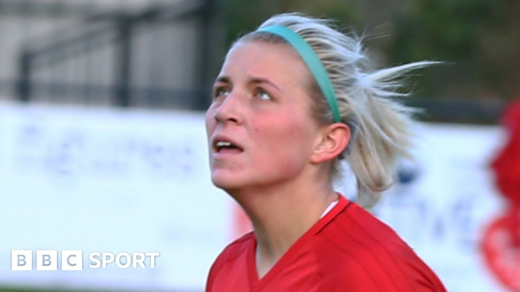 Fran Kitching: Liverpool sign Sheffield United goalkeeper - BBC Sport