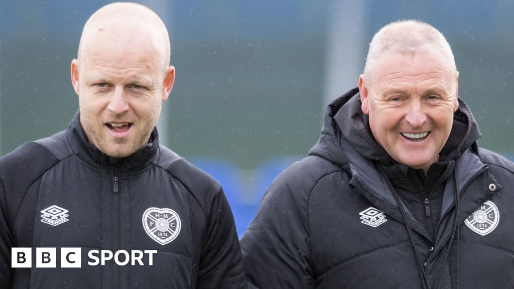 Hearts: Frankie McAvoy on managing with Steven Naismith - BBC Sport