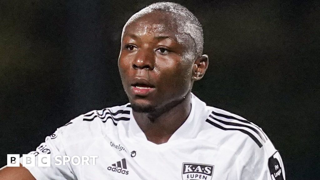 Edo Kayembe: Watford sign DR Congo midfielder - BBC Sport