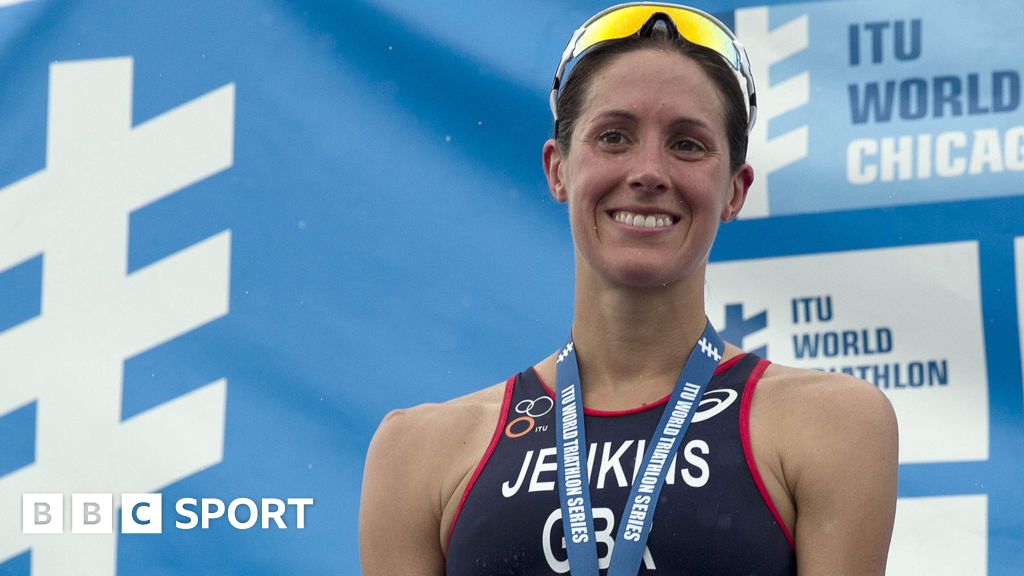 Triathlon: Helen Jenkins still aiming for Olympic selection - BBC Sport