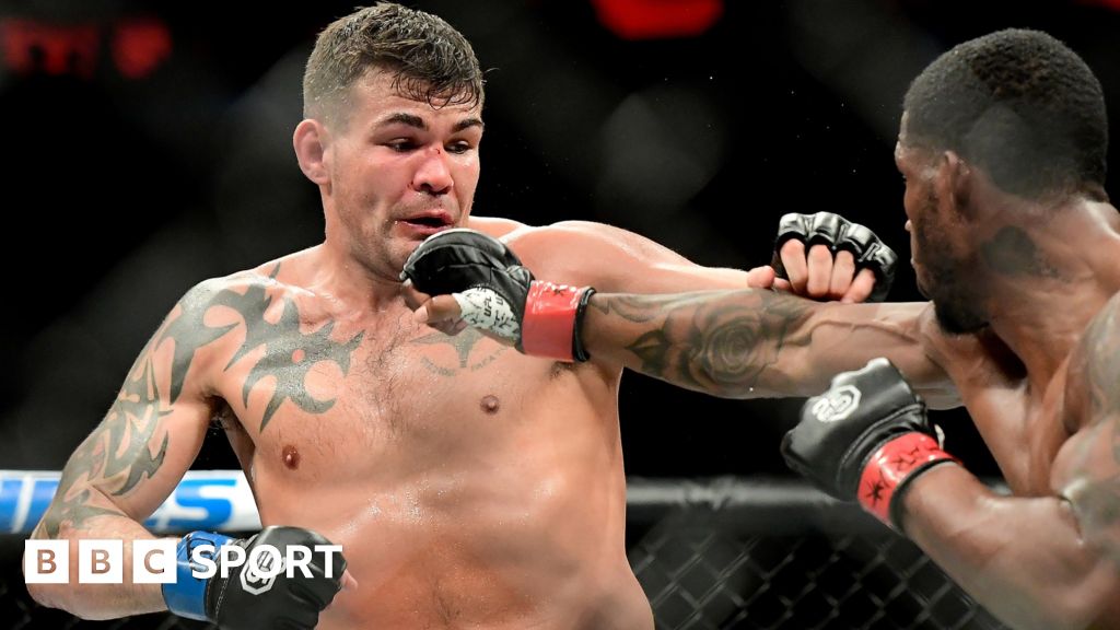 Jack Marshman and John Phillips in first all-Welsh UFC bout - BBC Sport