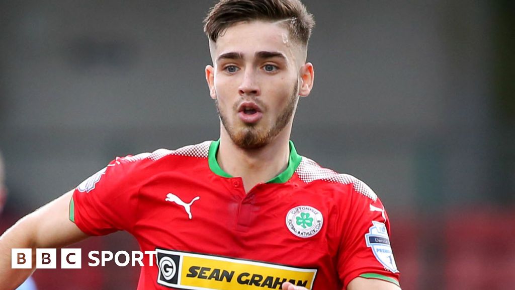 Jay Donnelly: Reds boss Gray confirms striker won't play against ...