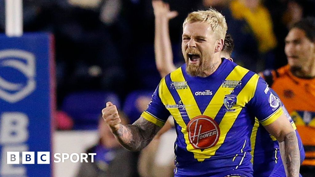 Super League: Warrington Wolves 9-8 Castleford Tigers - Blake Austin ...