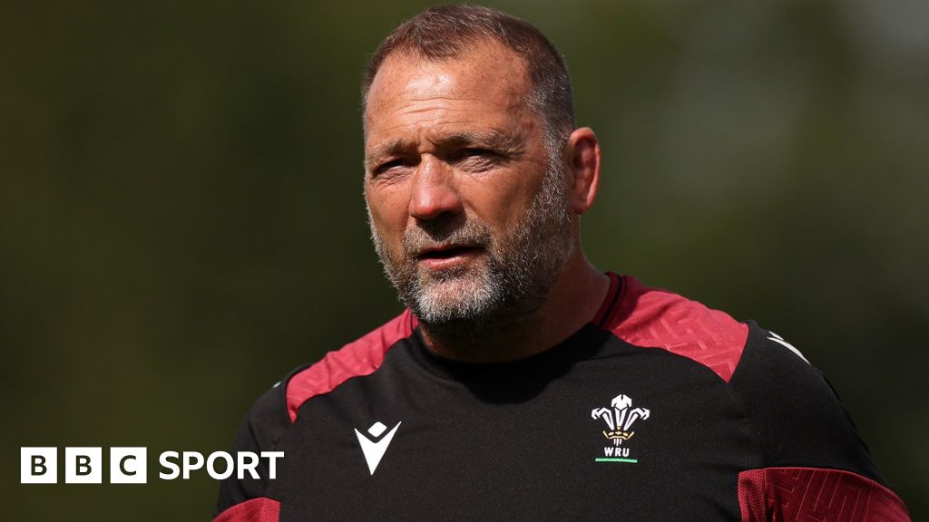 Rugby World Cup 2023: Forwards coach Humphreys urges Wales to keep ...