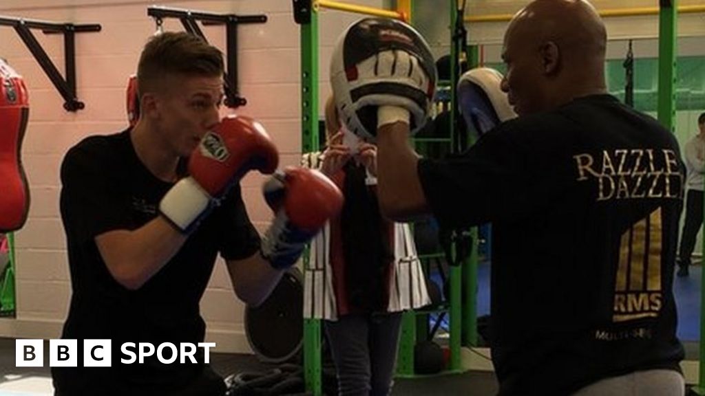 Brad Watson: Guernsey boxer ready for 'big fights' after English title ...