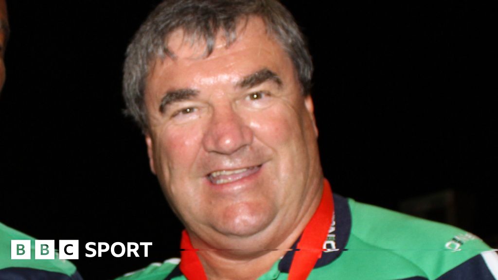Roy Torrens: Irish cricket mourns death of former Ireland manager - BBC Sport