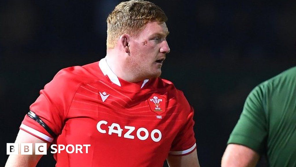 Rhys Carre: Turnbull questions Cardiff prop's Wales omission - BBC Sport
