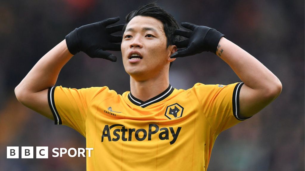 Wolves 2-1 Luton Town: Hwang Hee-chan ends Premier League drought - BBC Sport