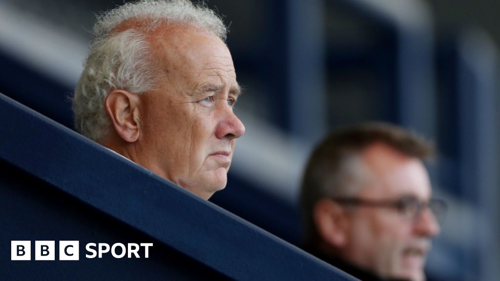 EFL: Clubs feel 'victimised' by government says chairman Rick Parry ...
