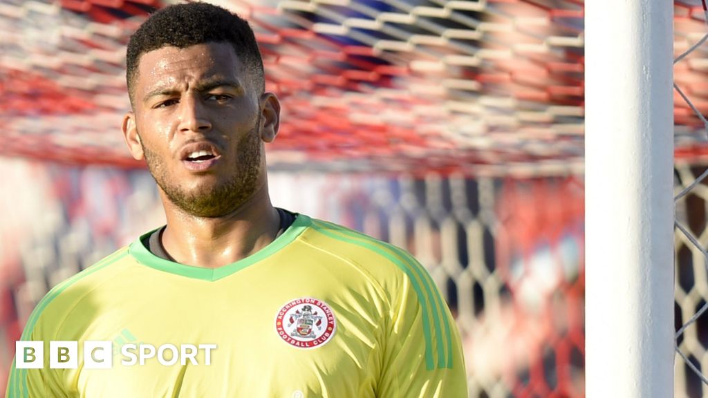 Aaron Chapman: Peterborough sign Accrington goalkeeper - BBC Sport