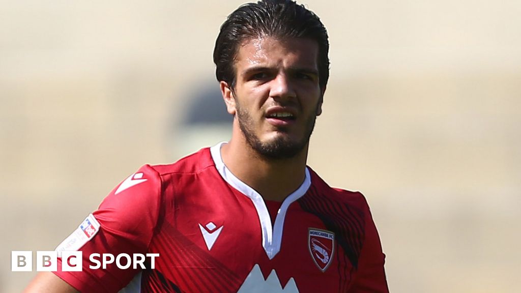 Tom Brewitt: Swindon Town sign free-agent former Morecambe defender ...