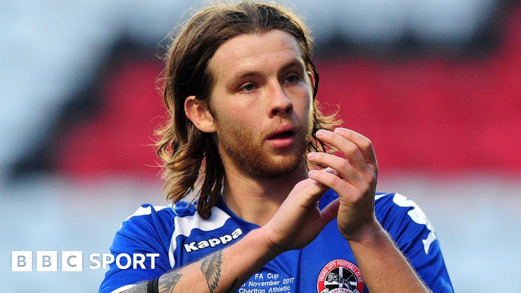 Tyler Harvey: Truro City boss Paul Wotton 'can get best' out of striker ...