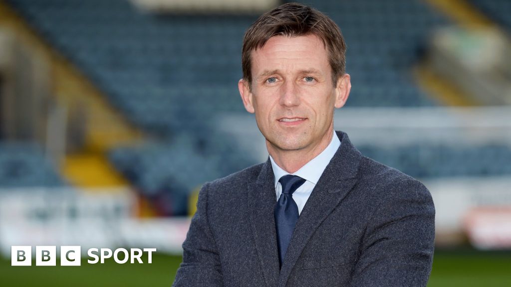 Dundee: Neil McCann appointed interim boss at Premiership club - BBC Sport
