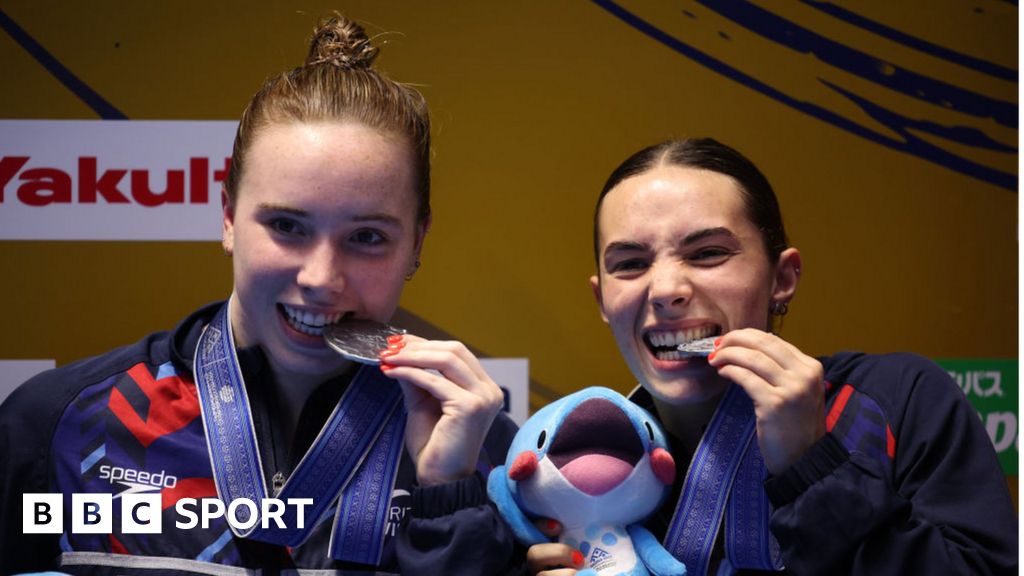 World Aquatics Championships: Scarlett Mew Jensen and Yasmin Harper win ...