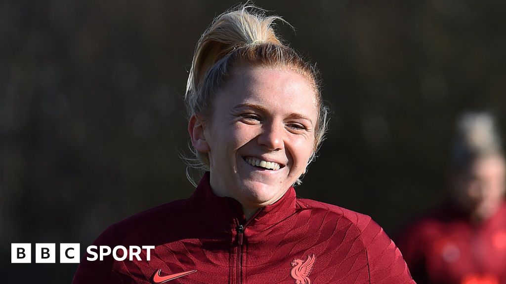 Ceri Holland: Wales midfielder signs new Liverpool deal - BBC Sport