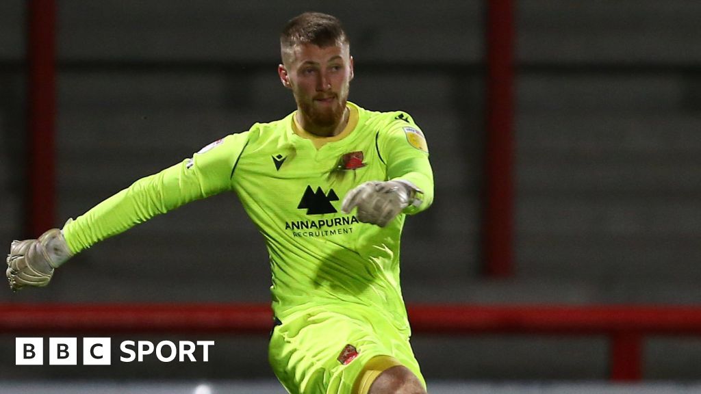 Jake Turner: Colchester sign Newcastle United keeper on loan - BBC Sport