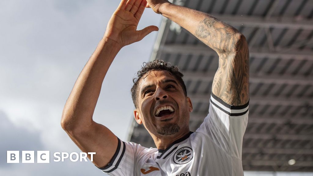 Kyle Naughton: Swansea City defender signs new deal - BBC Sport