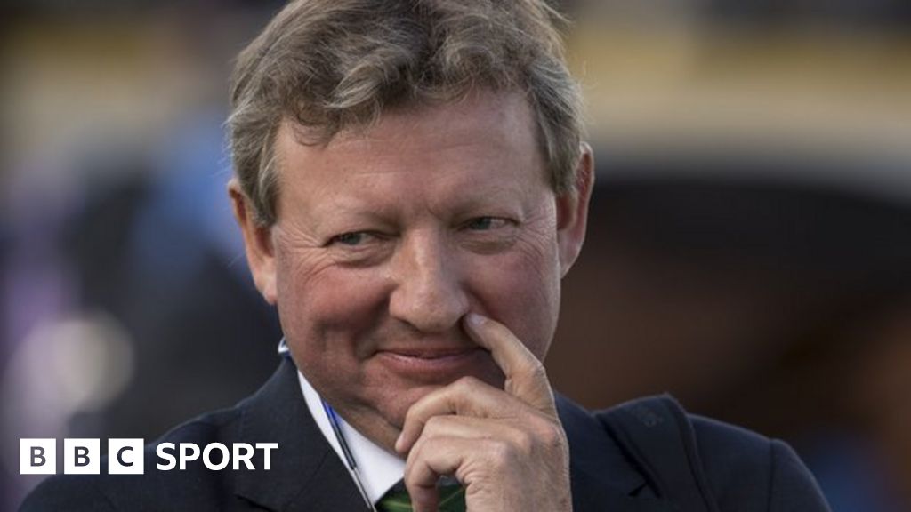 Mark Johnston: Trainer breaks British record at Kempton - BBC Sport