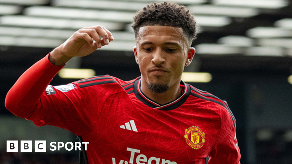 Manchester United: Jadon Sancho to train separately from first team ...