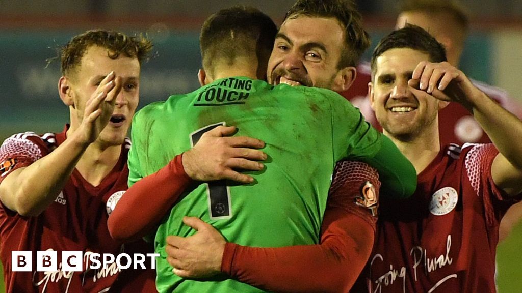 FA Cup: Gareth Dean tells Brackley Town players 'show what we're ...