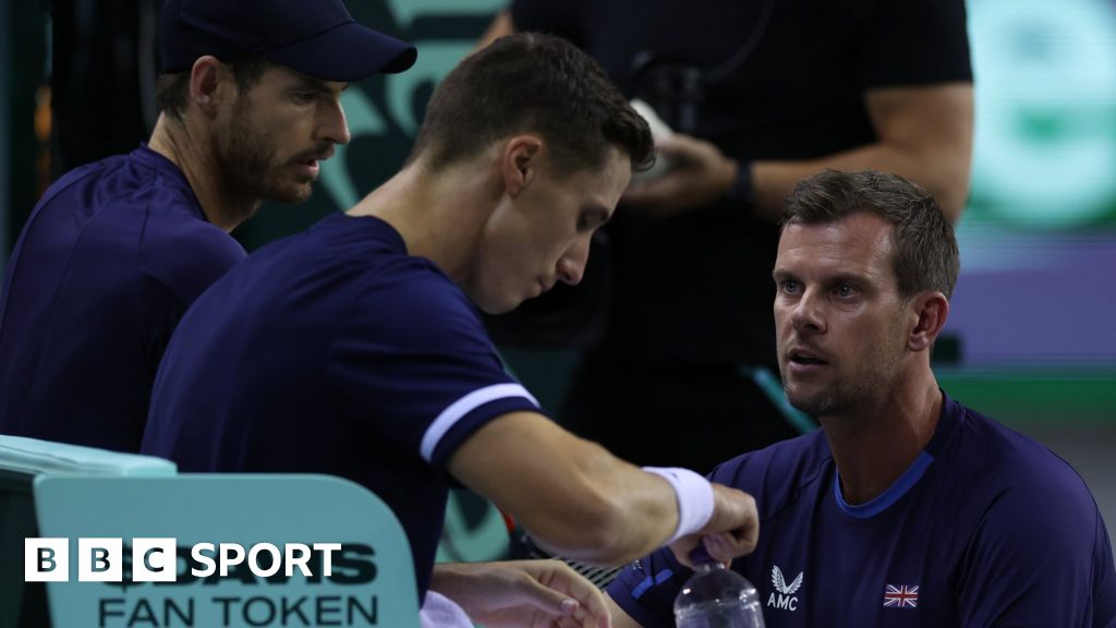 Davis Cup: Leon Smith defends team selections after Great Britain lose ...