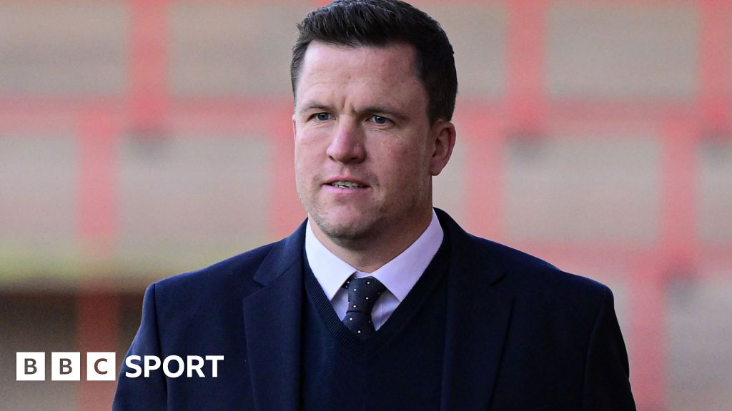 Gary Caldwell: New Exeter City manager targets 'top end' of League One ...