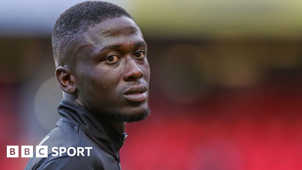 Brendan Wiredu: Colchester United sign Charlton youngster on loan - BBC ...