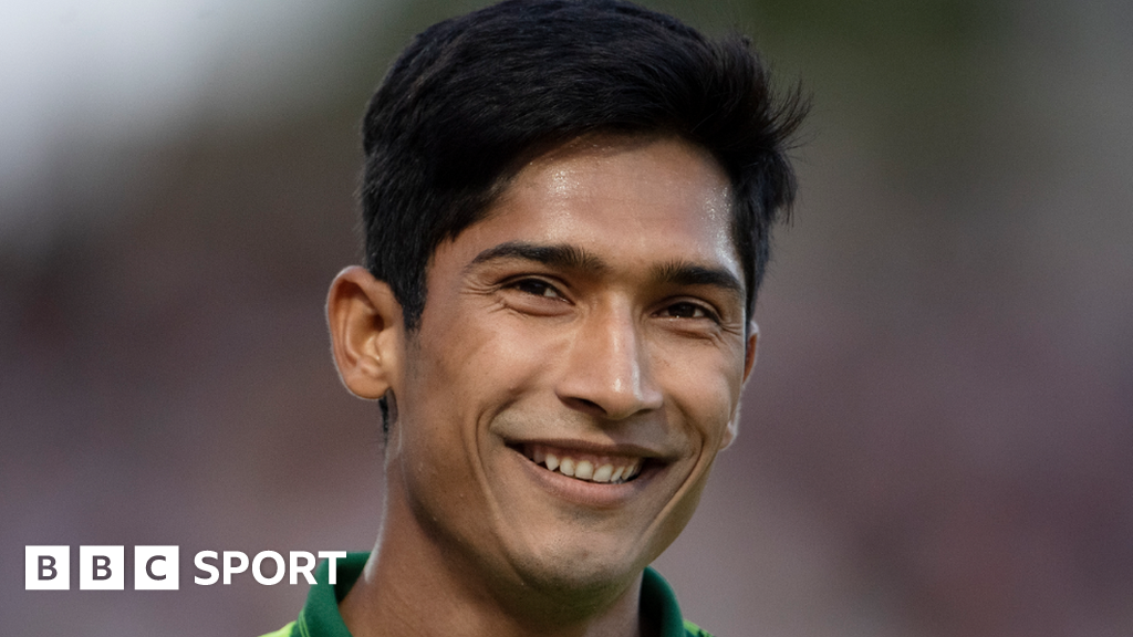 Worcestershire: Pakistan paceman Mohammad Hasnain joins Pears on red ...