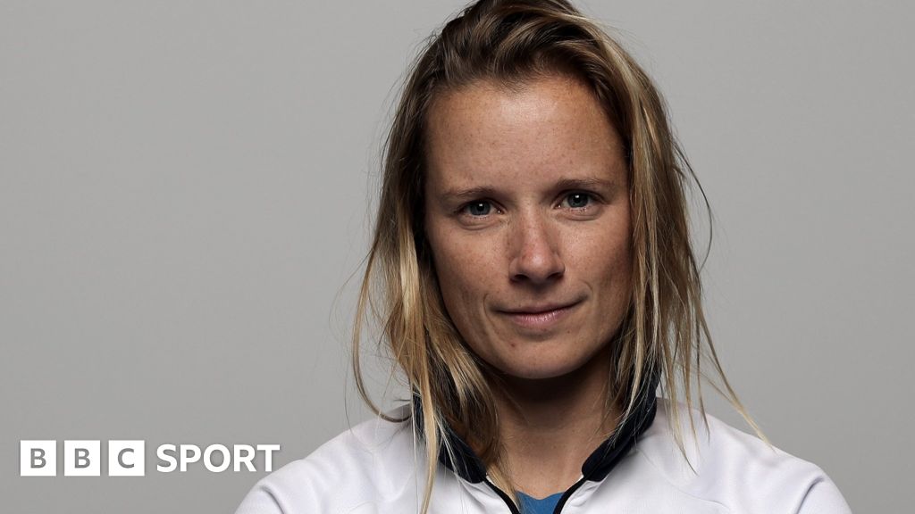 Hannah Mills: Olympic champion to compete in protective mask after ...