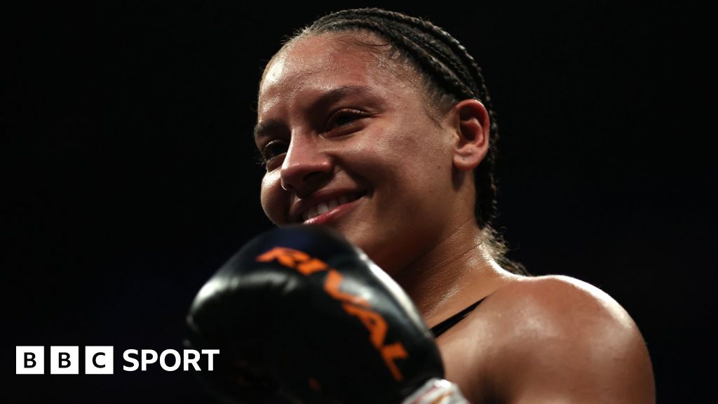 Shannon Ryan: Super-flyweight sets undisputed world title goal - BBC Sport