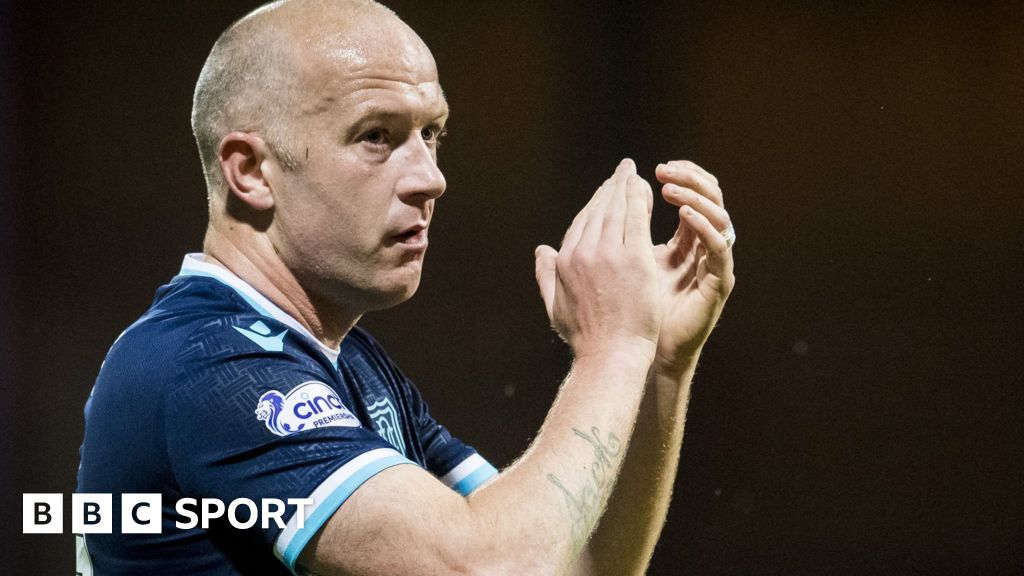Charlie Adam leaves Dundee for 'new challenge' to end captain's ...