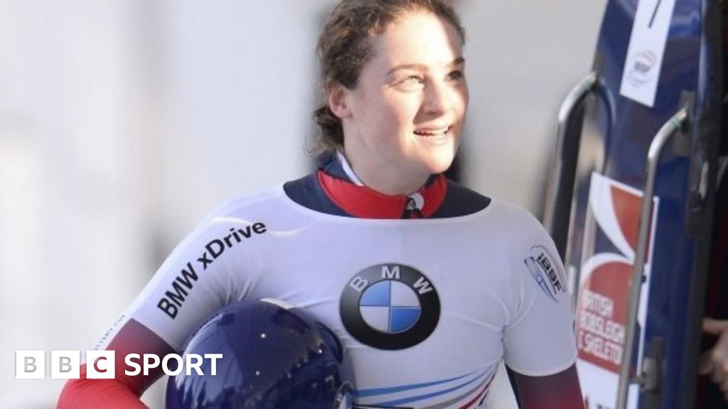 Laura Deas claims World Cup skeleton bronze in Lake Placid - BBC Sport