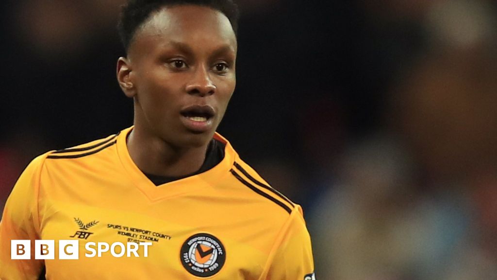 Shawn McCoulsky: Bristol City forward joins Southend United on loan ...
