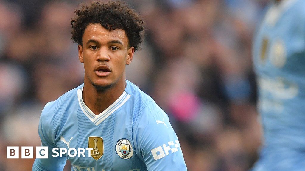 Oscar Bobb: Manchester City forward signs new five-year contract - BBC ...